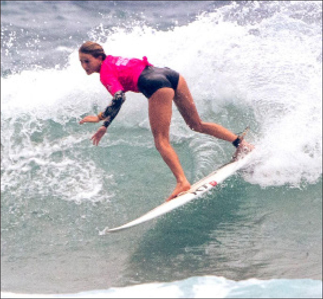Bouvet, Poulsen earn MIL surfing honors | News, Sports, Jobs - Maui News